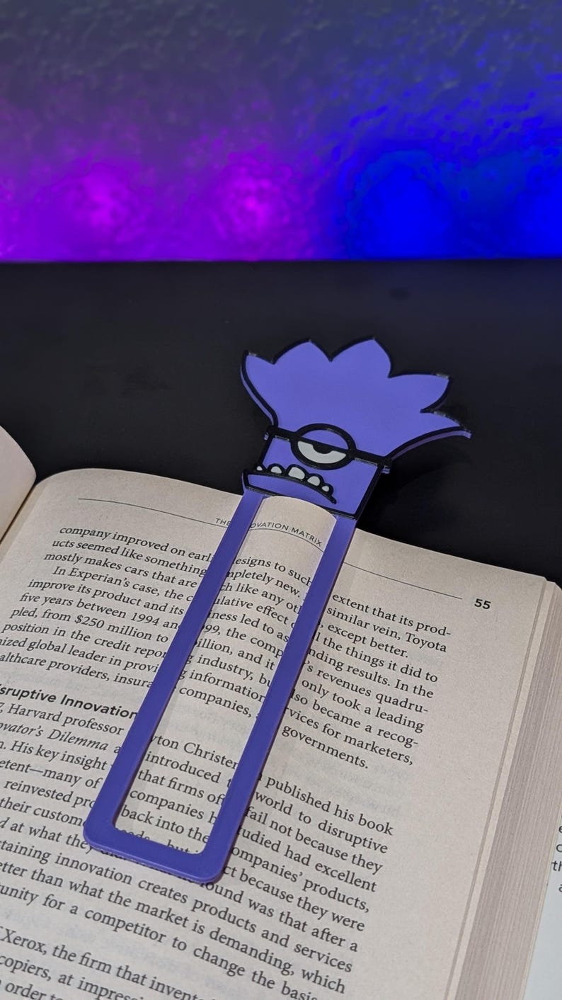 3D Minion Bookmark: Playful Plastic Book Accessory - Etsy