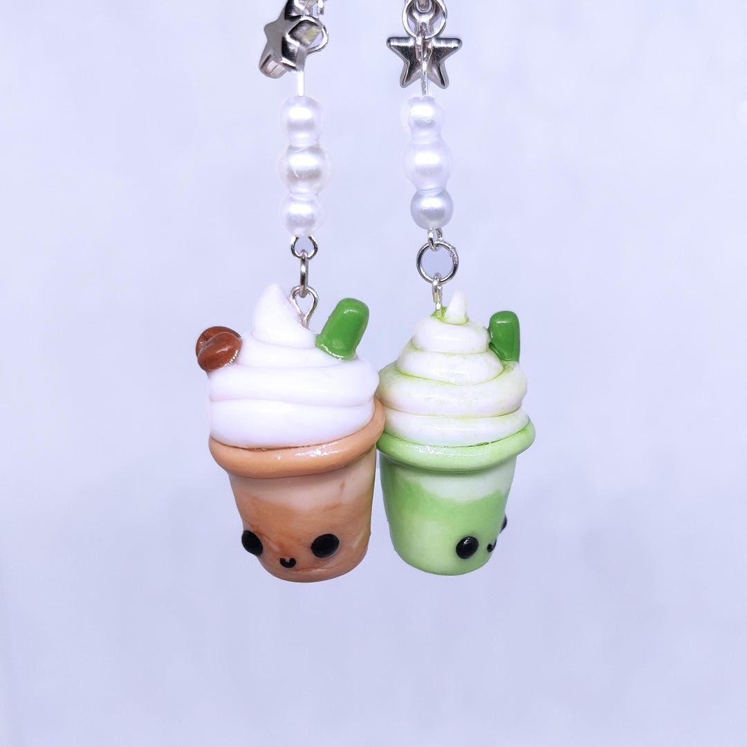 Iced Coffee / Milkshake Keychain, Polymer Clay Charm, Clay Keychain ...