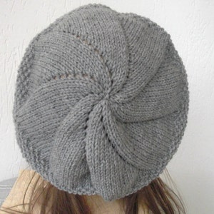 Woman Knit Hat Pattern Outlander Inspired Scottish Bonnet Beret French ...