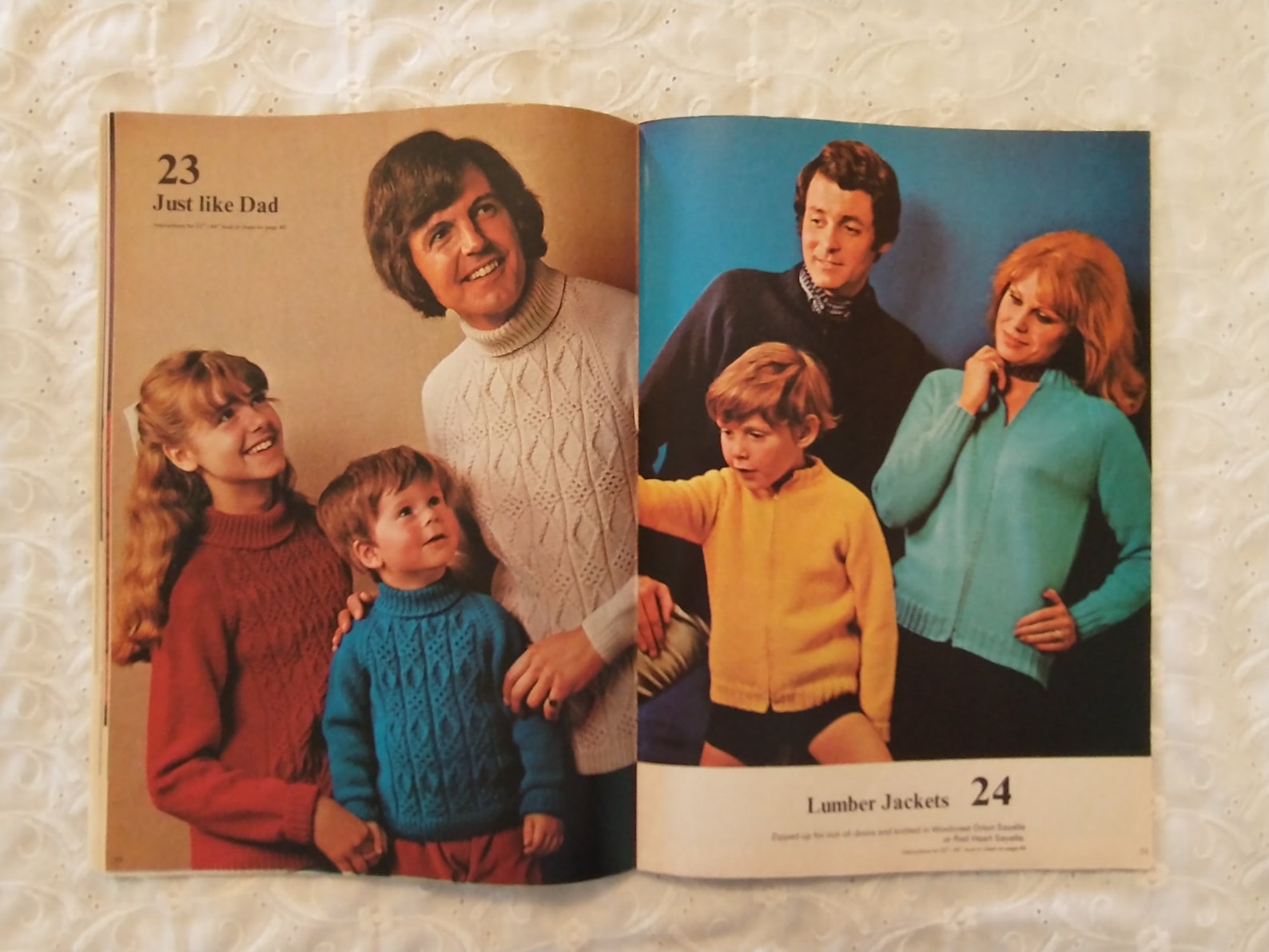 Vintage Pattern Book - Woolcrest Knitting Patterns for the Family C ...