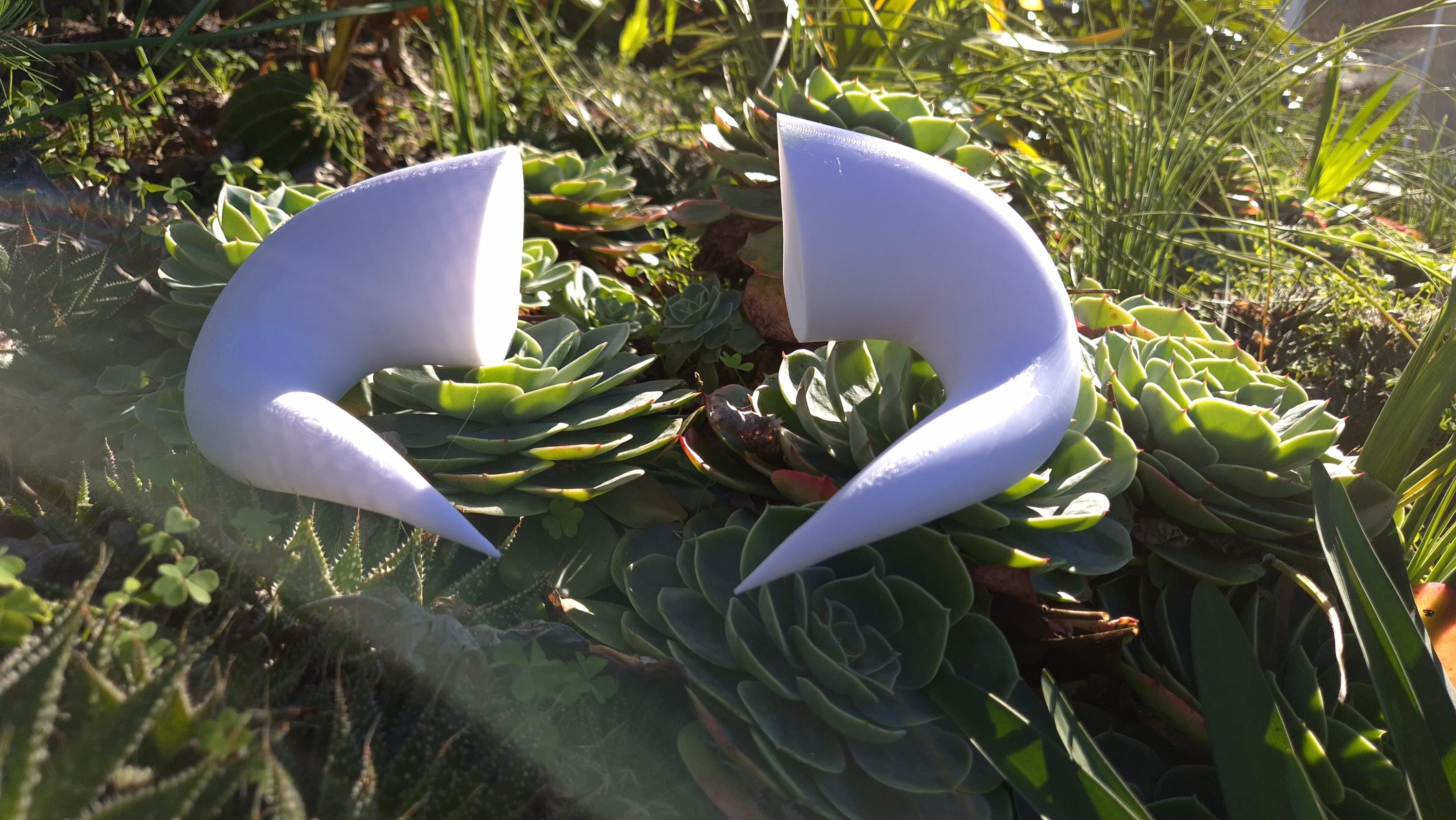 Overlord Albedo Horns | Anime Cosplay | Albedo Hair Clip | Cosplay - Etsy