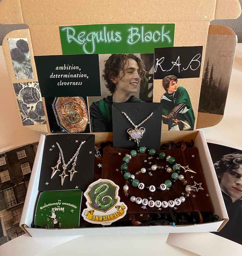 Regulus Black Gift Box - Etsy