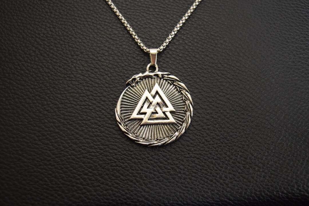 Valknut and the Self-biting Snake (vikings) - Etsy