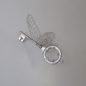 Winged Flying Key With Large Wings in Shiny Silver SRSLP - Etsy UK