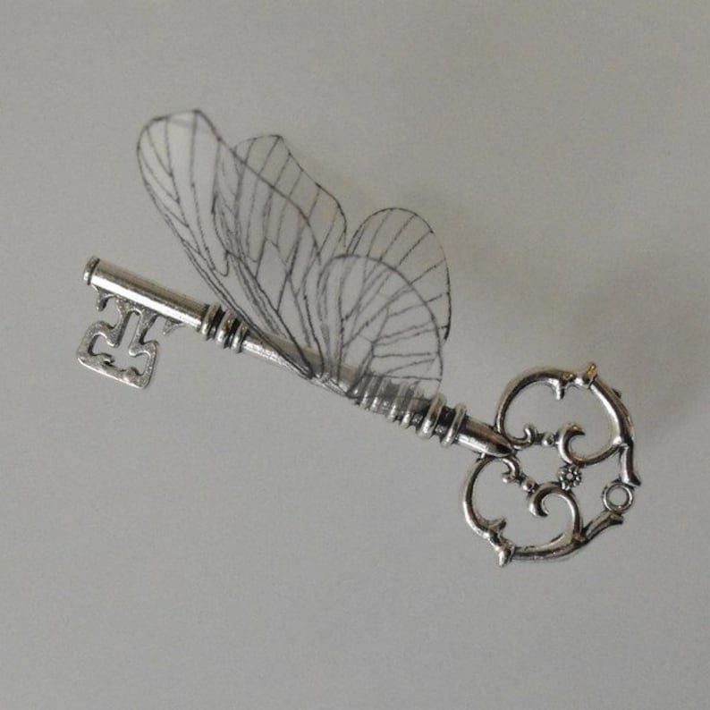 Magical Flying Key With Large Butterfly Wings in Shiny Silver - SSOLBF ...