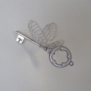 Winged Flying Key With Large Wings in Shiny Silver SRSLP - Etsy UK