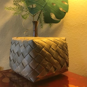 Hawaiian Feather Lei Hatband - Lei Humu Papa - Etsy