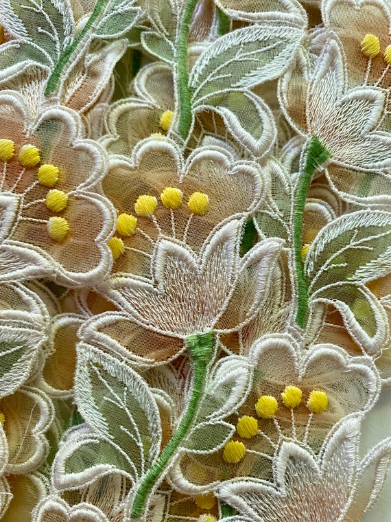 Vintage Swiss Organdy Embroidered Tulips Art & Collectibles Embroidery ...