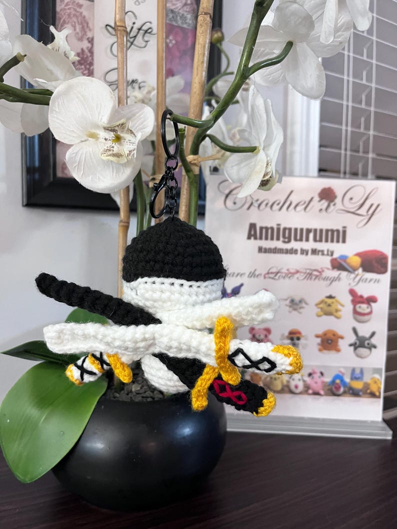 Zoro Skull Inspired Crochet Amigurumi W/ Keychain - Etsy