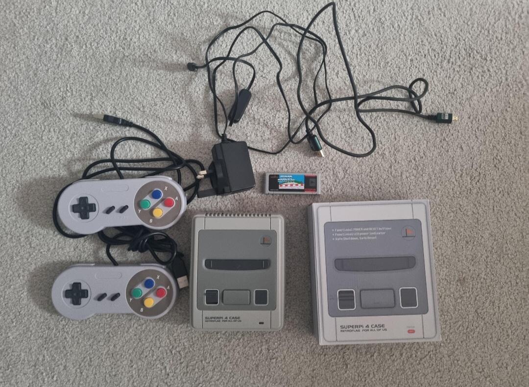 Raspberry Pi 4 Model B 2GB With Snes Case and Controllers. - Etsy