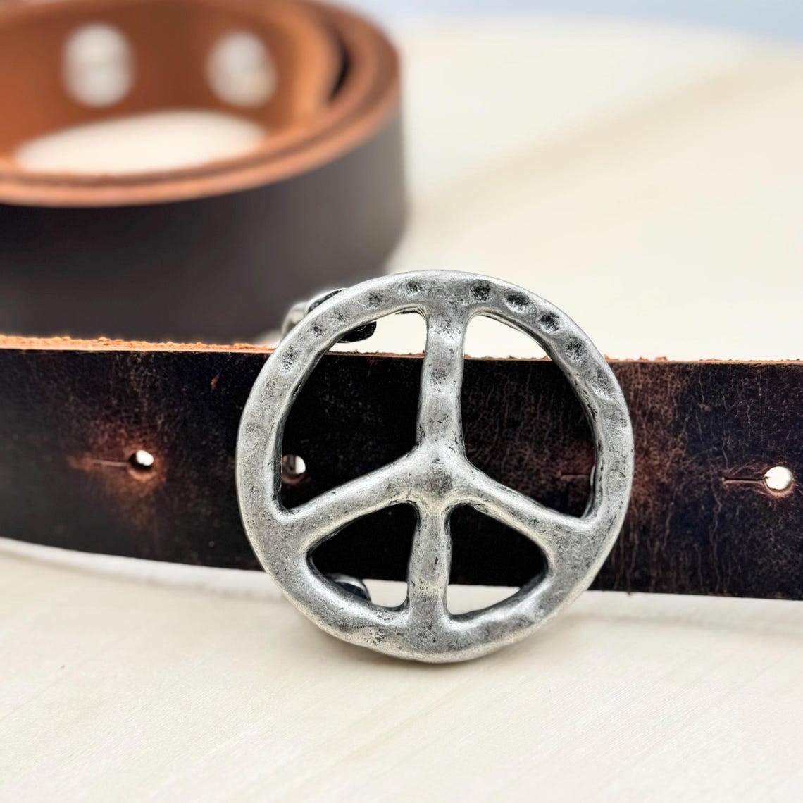 1 Dark Silver Peace Belt Buckle, Round Belt Buckle, Retro Peace Sign ...