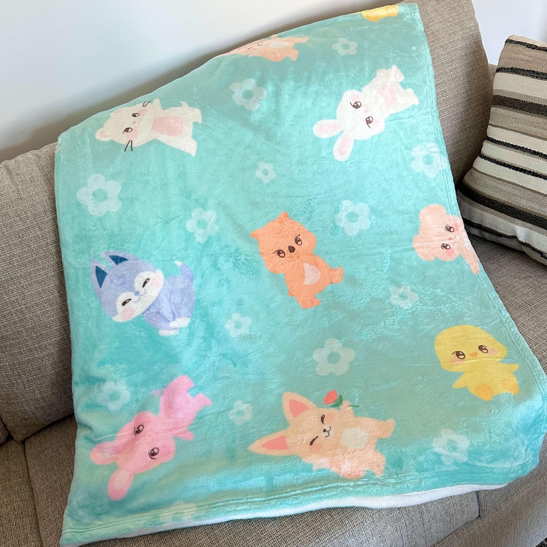 Skzoo Soft Plush Blanket, Stray Kids Super Cute Soft & Cozy Blanket for ...