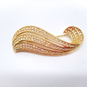 Vintage SWAROVSKI Wave Pin - Etsy