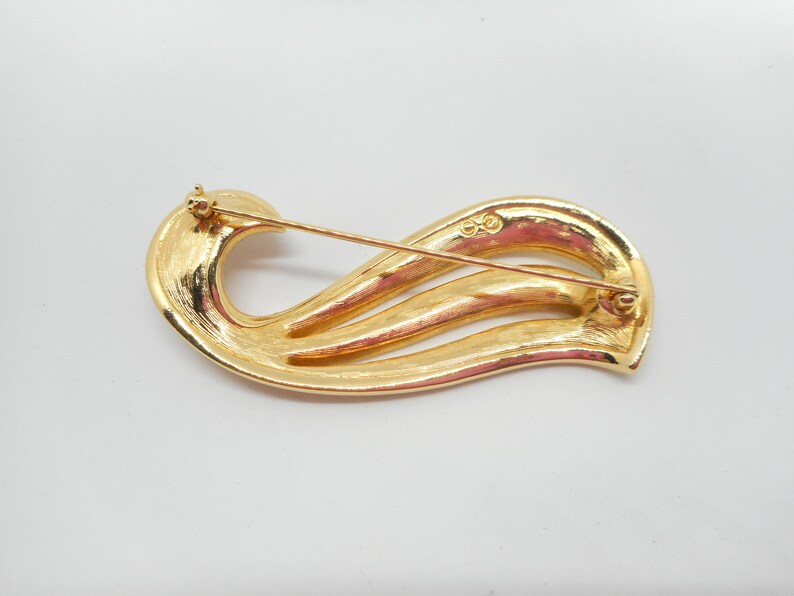 Vintage SWAROVSKI Wave Pin - Etsy