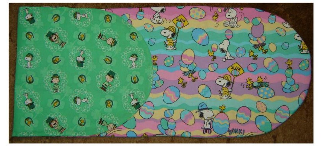 SNOOPY and PEANUTS GANG Table Runner Reversible St Patrick's Day and ...