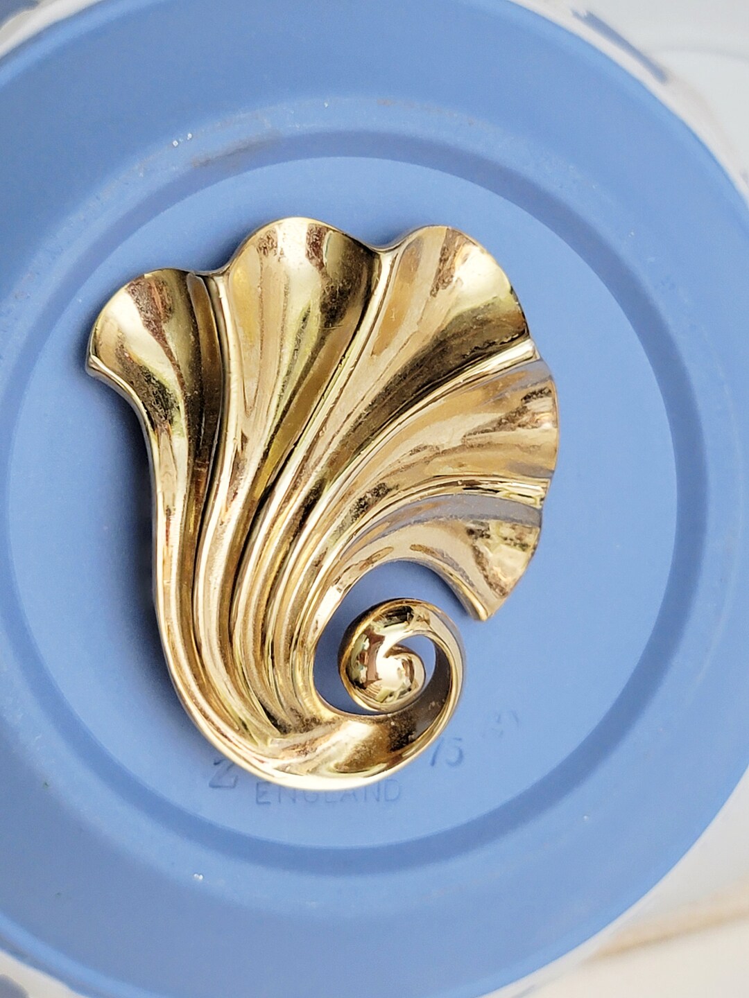 Gold Flowing Crown Trifari Flower Brooch Pin 1955 - 1969 Mark - Etsy