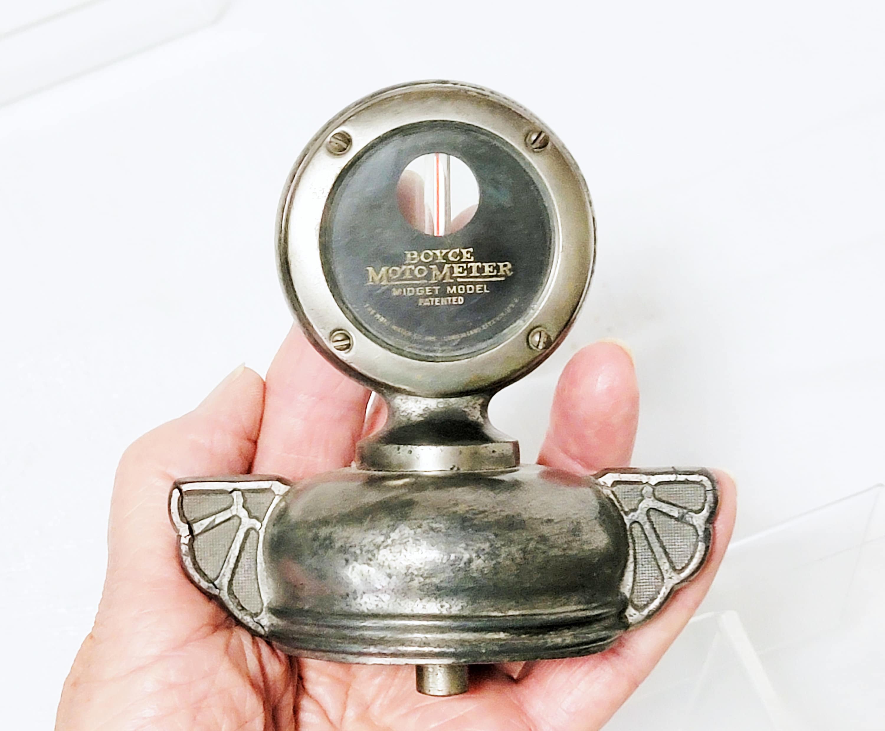 Flat Wing Radiator Cap