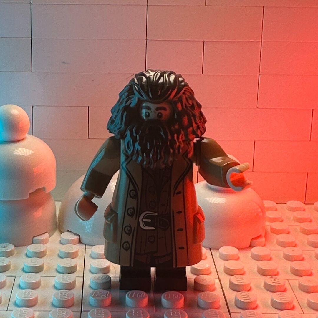 LEGO Harry Potter Minifigure Rubeus Hagrid Medium Nougat Topcoat Hp144 ...