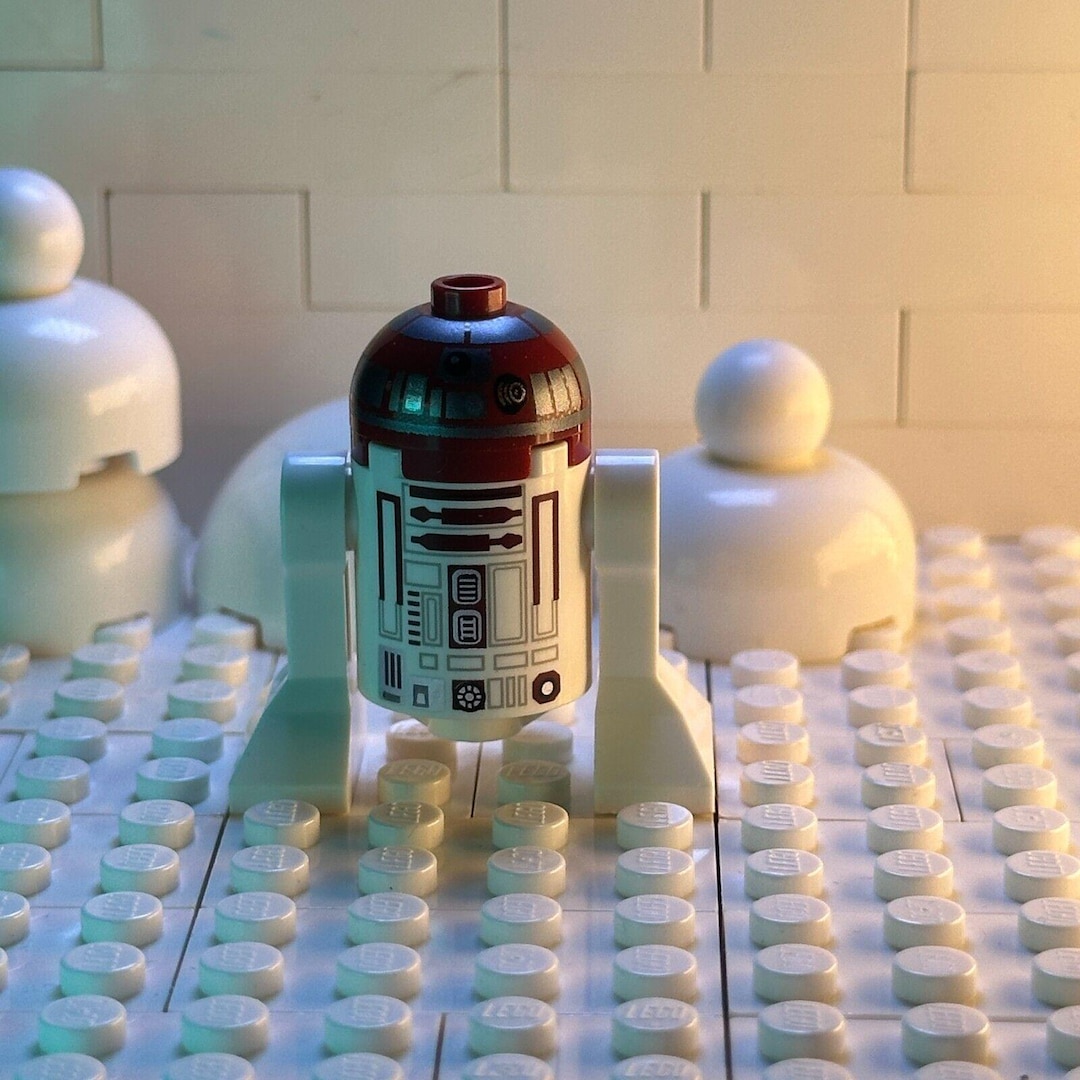 LEGO Star Wars Minifigure Astromech Droid, R4-P17, Red Top Sw0706 - Etsy