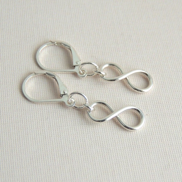 Infinity Earring - Etsy