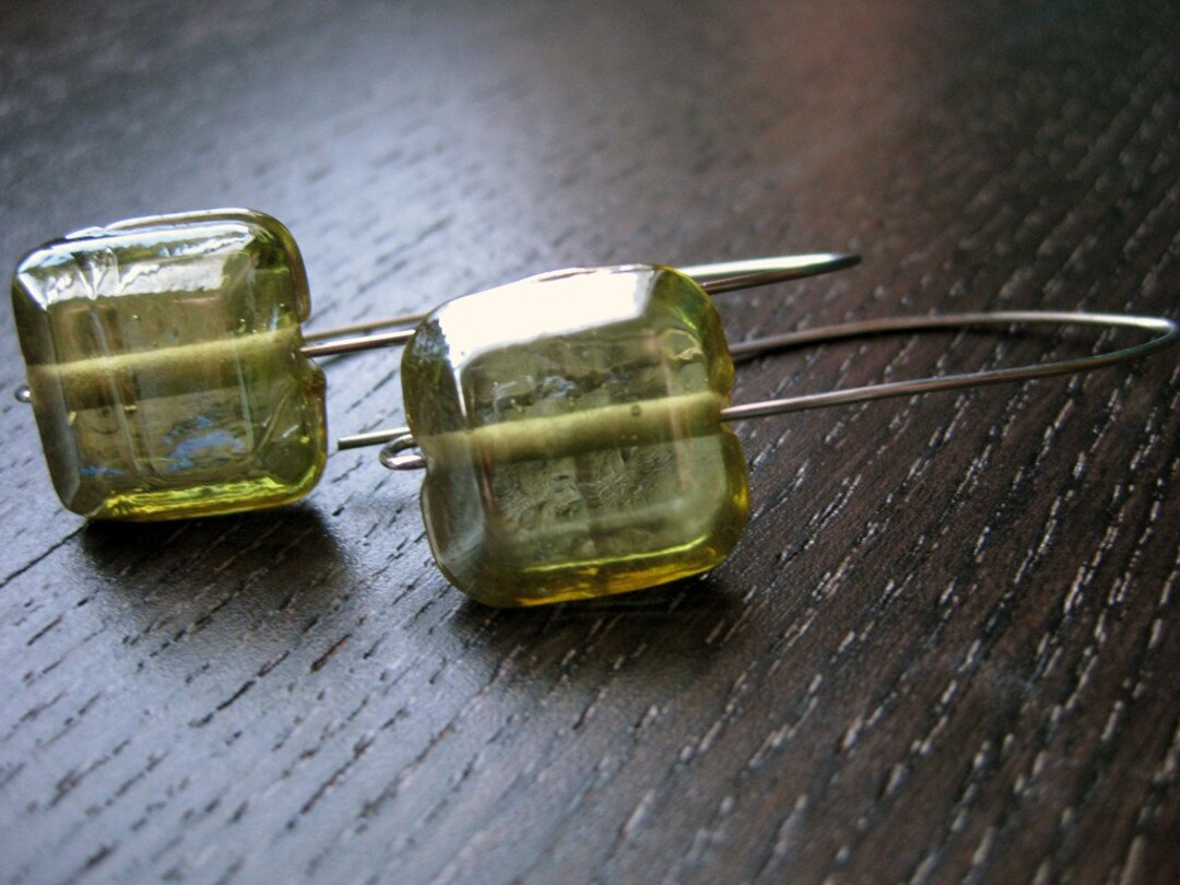 Pale Spring Bud Green Iridescent Glass Earrings - Etsy