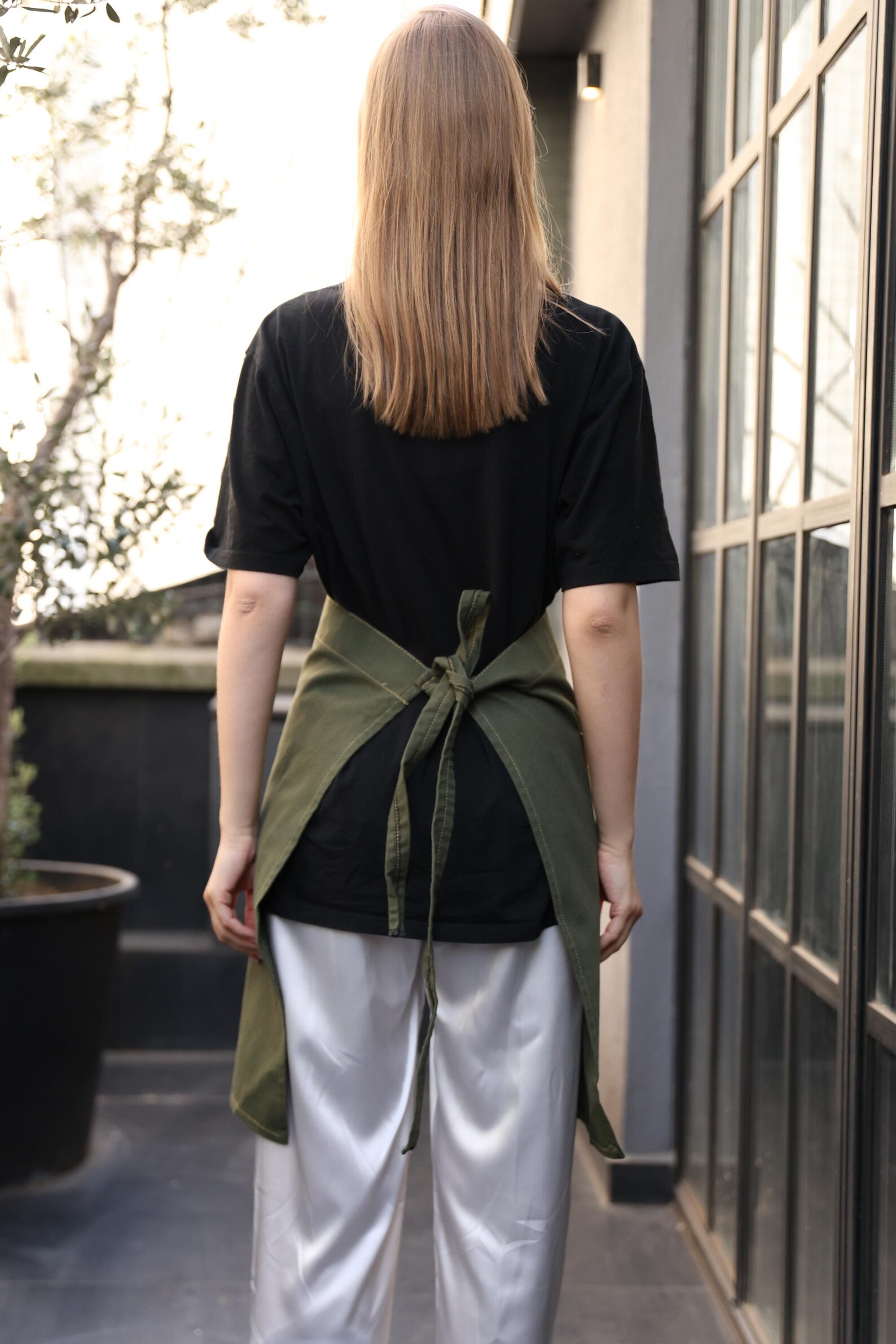 Custom Embroidered Linen Apron: Personalized Work Apron With Pocket - Etsy