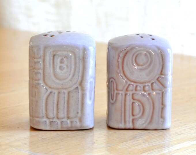 Frankoma Mayan Aztec Salt and Pepper Shakers - Etsy