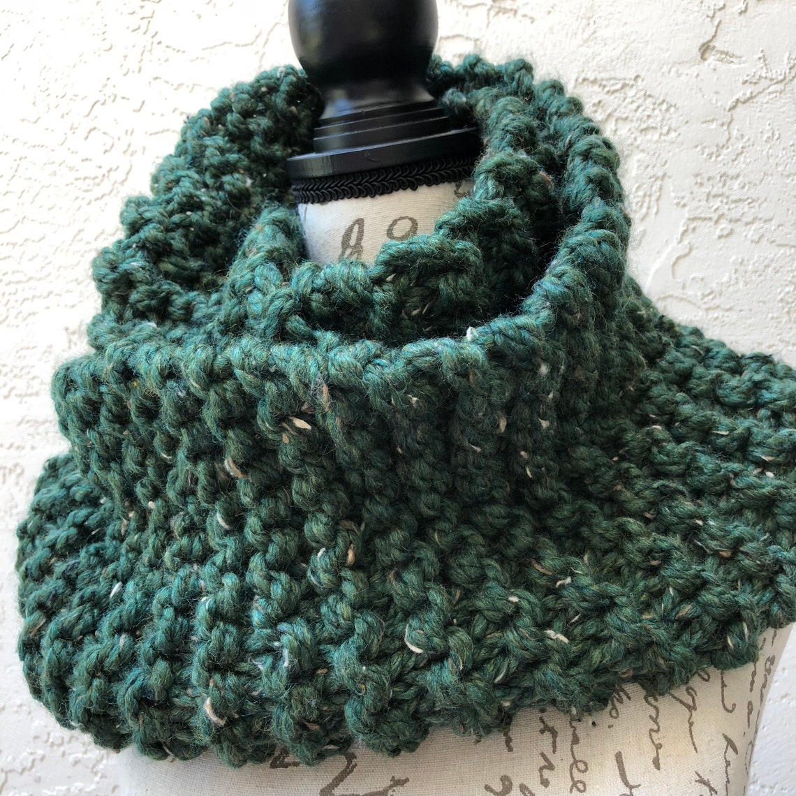 Claire's Cowl Outlander, PDF Knitting Pattern, 2 Patterns, Chunky Knit ...