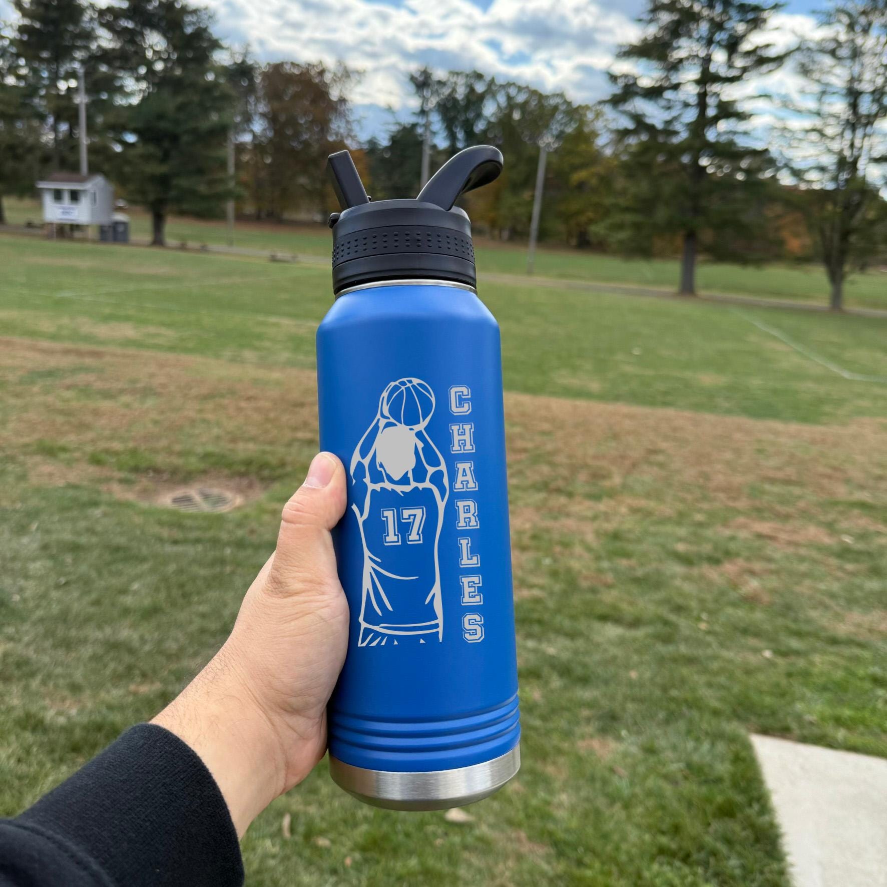 Custom Sports 32 Oz Water Bottle, Personalized Team Player Tumbler ...