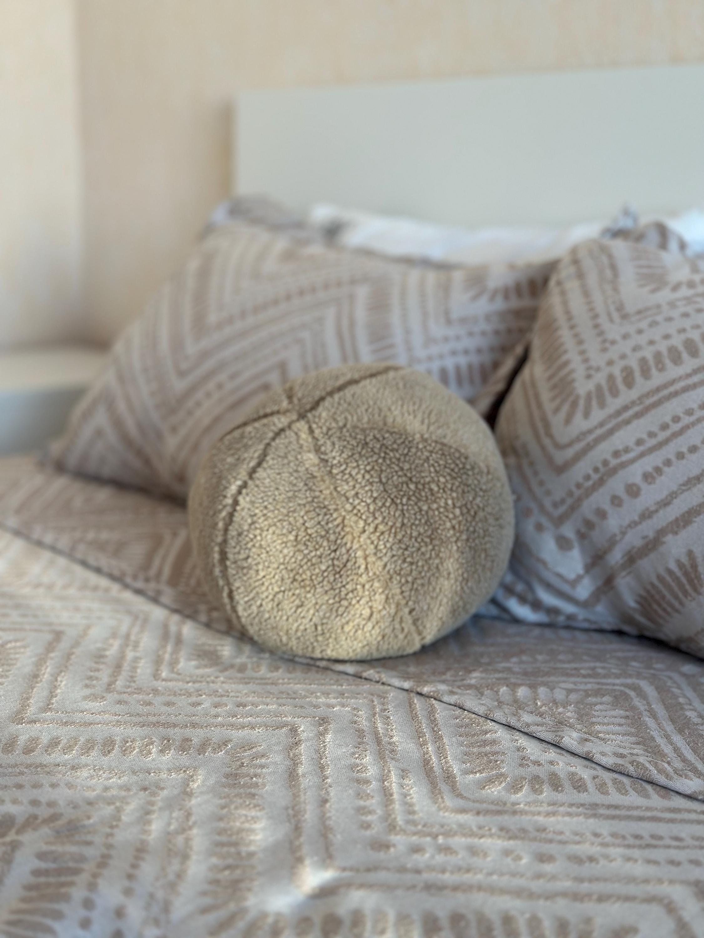 Ball Pillow PDF Sewing Pattern: Home Decor Project (instant Download ...