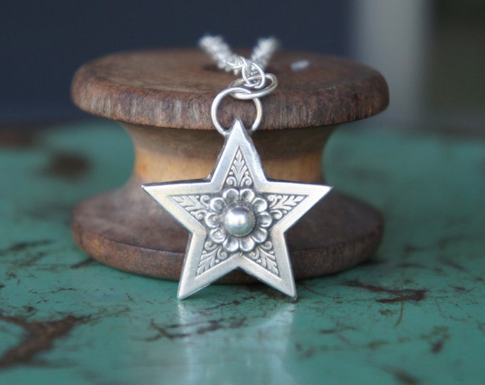 Solid Silver Antique Ornate Star Necklace - Etsy