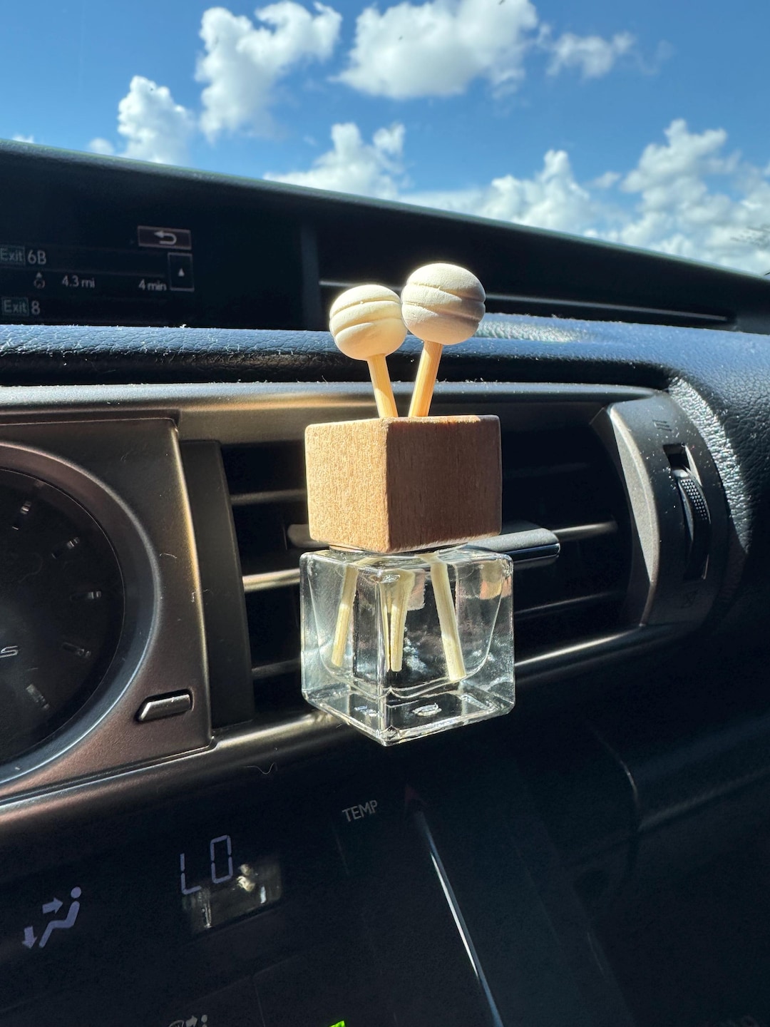 Car Air Diffuser: 8ml Vent Clip Diffuser | Handmade With All Natural ...