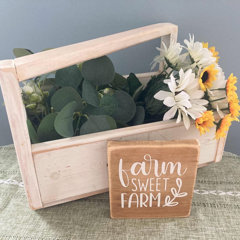 Farm Sweet Farm Sign: Reclaimed Wood Farmhouse Decor - Etsy