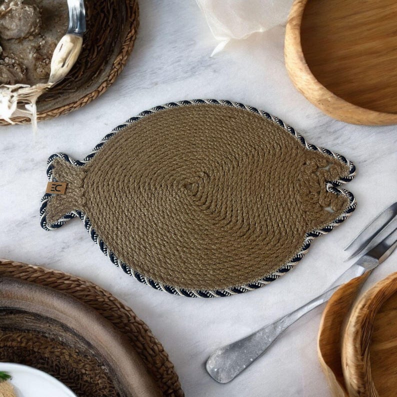 Black Border Handmade Fish Placemats Eco-friendly Jute Table Decor for ...