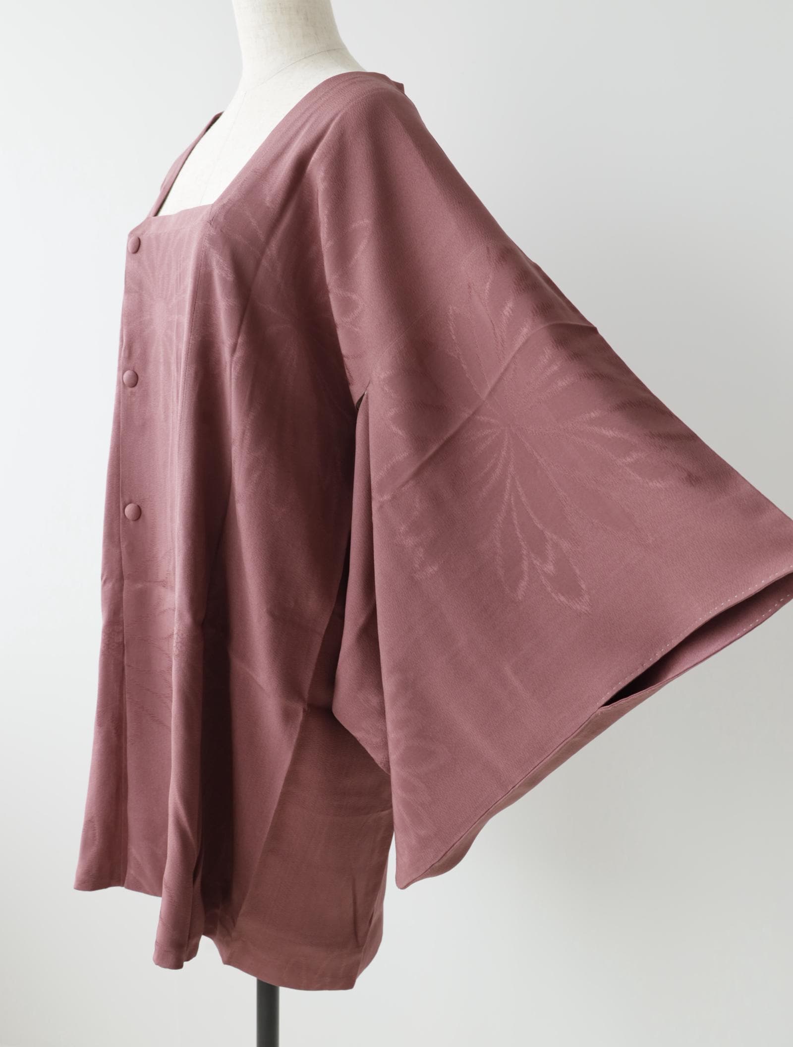 Vintage Antique Rose Michiyuki – Japanese Kimono Jacket, Elegant Haori ...
