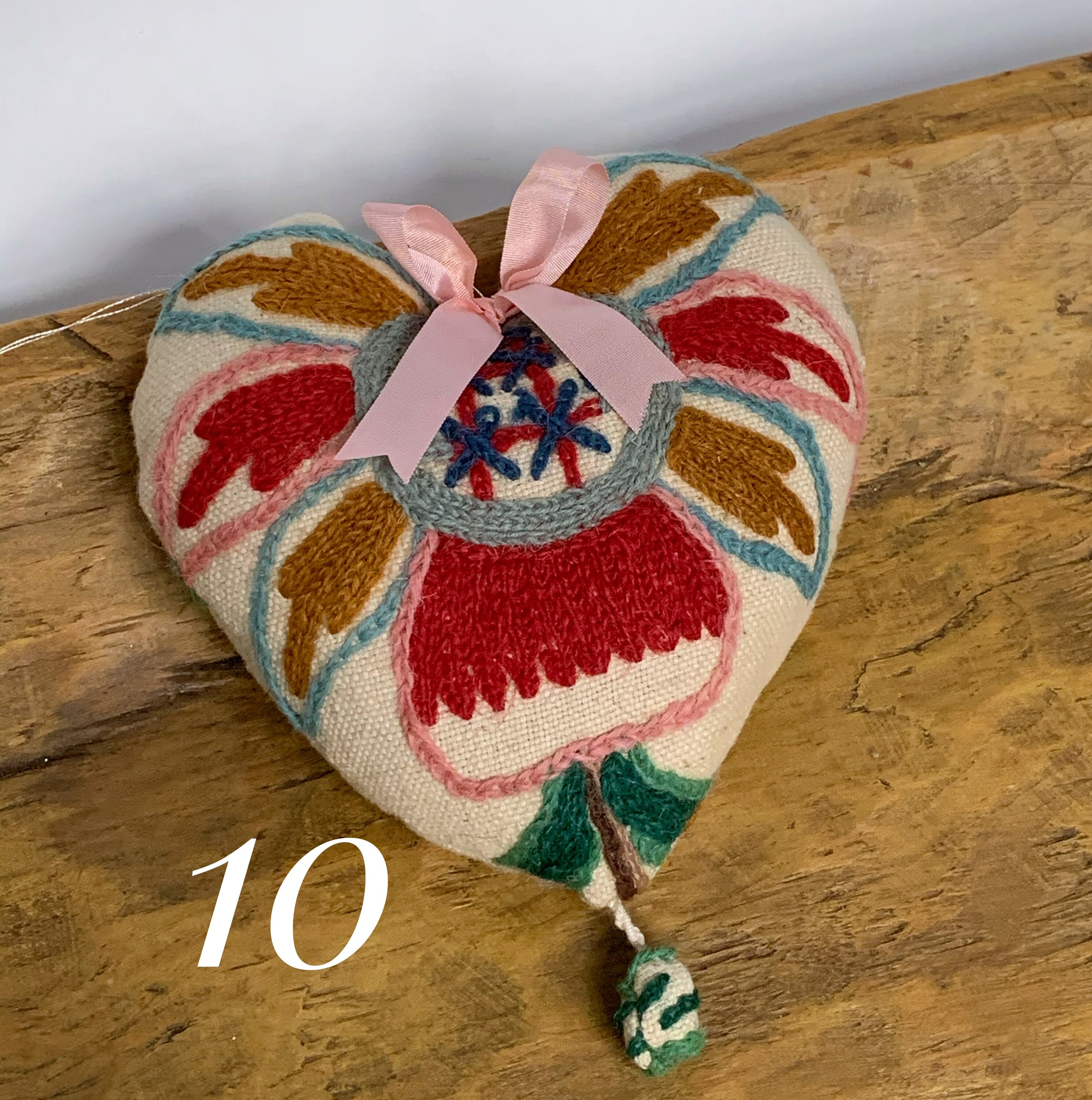 Vintage Jacobean Crewel Sachets Lavender Gifts | Etsy