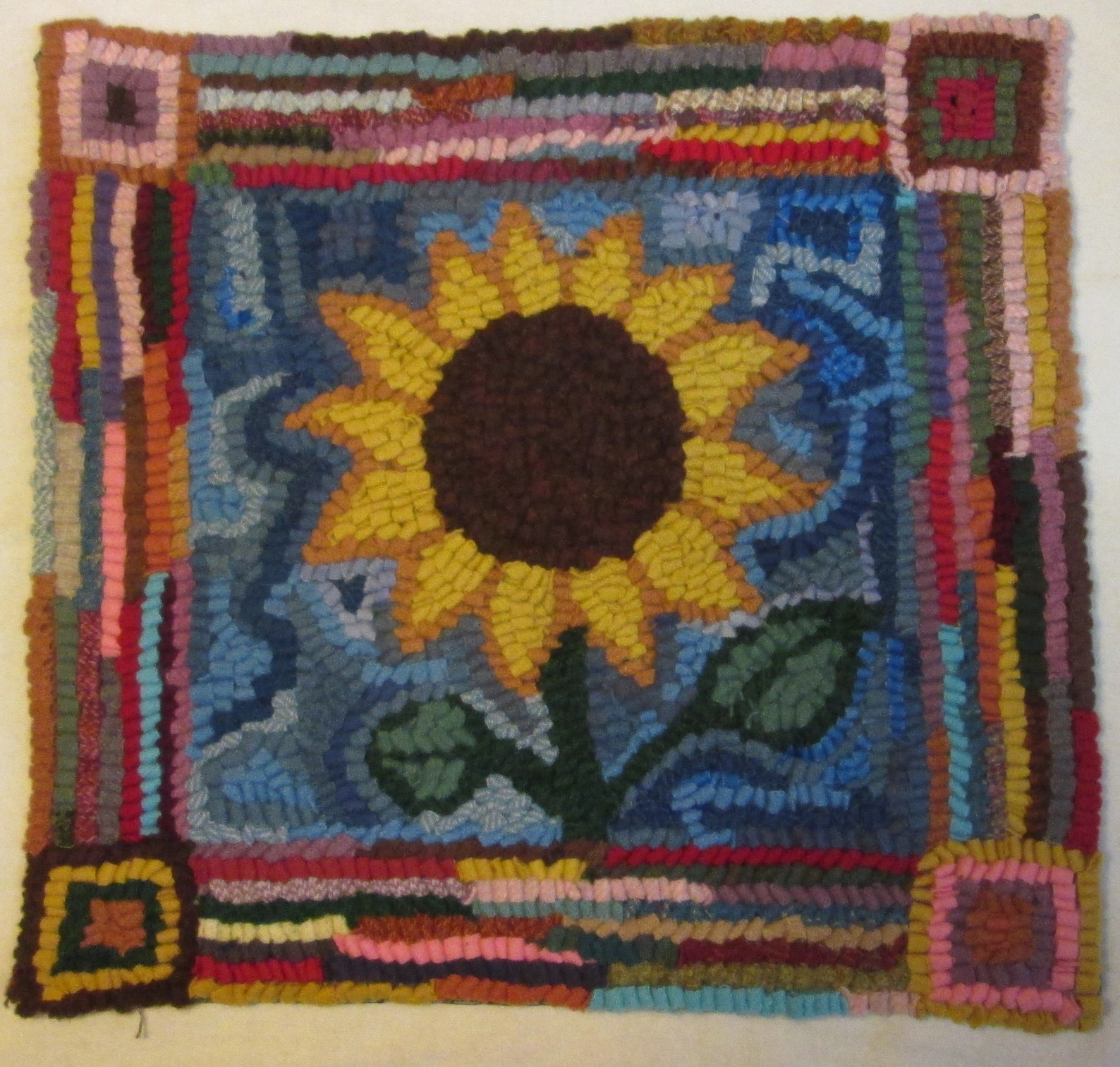 Sunflower Primitive Rug Hooking Kit With 8 Cut Wool Fabric - Etsy