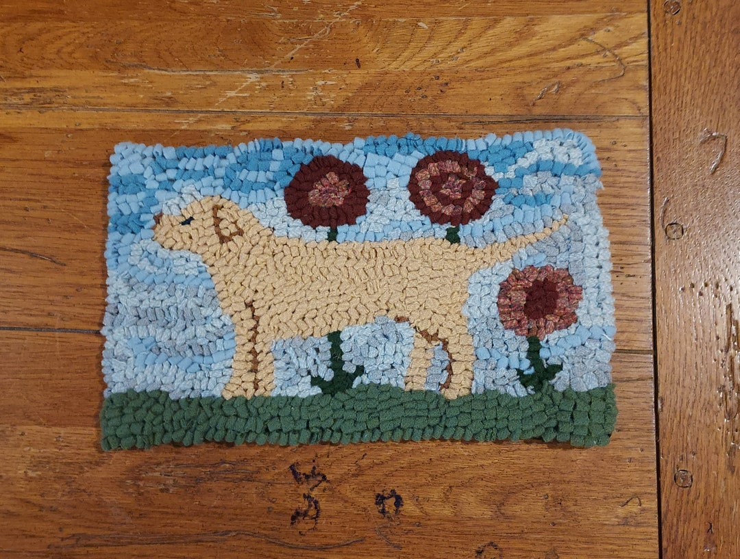 Yellow Labrador Dog With Posies Beginner Primitive Rug Hooking - Etsy