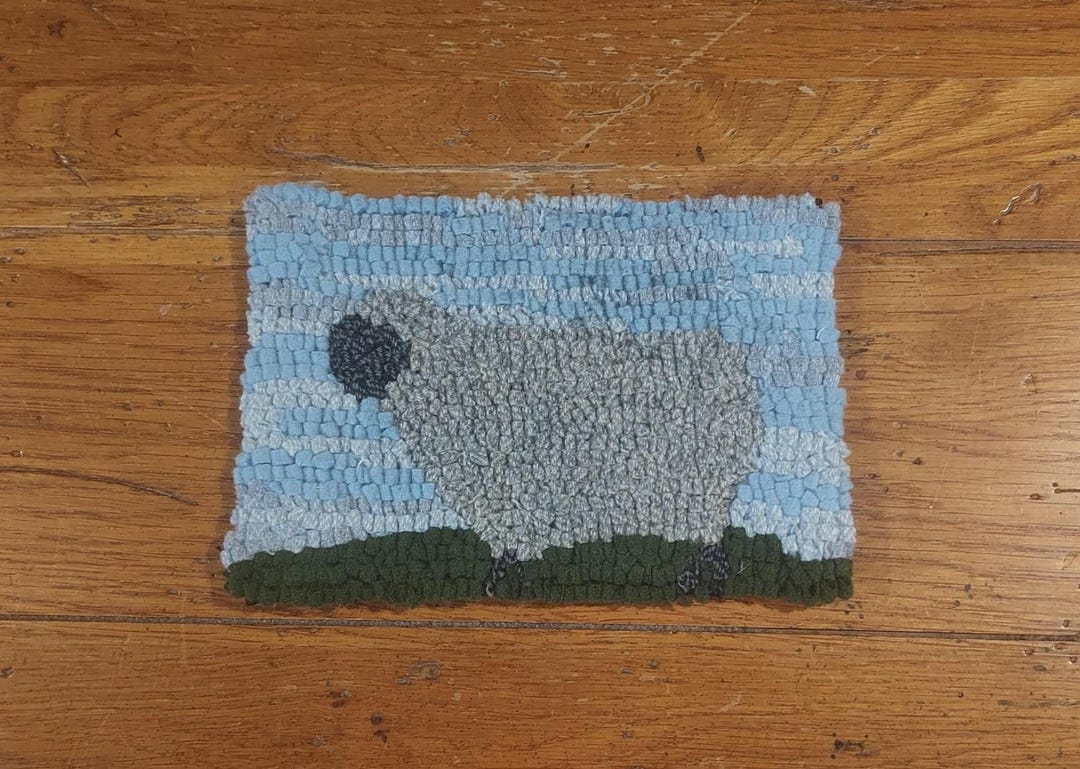 CLEARANCE SALE: Gray Sheep Complete Beginner Primitive Rug Hooking Kit ...