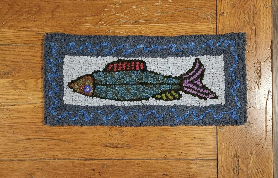 Fish Runner Primitive Rug Hooking Kit With #8 Cut Wool Fabric Strips by ...