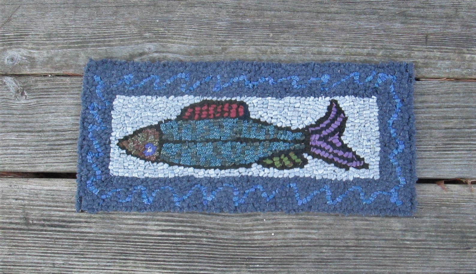 Fish Runner Primitive Rug Hooking Kit With 8 Cut Wool Fabric - Etsy