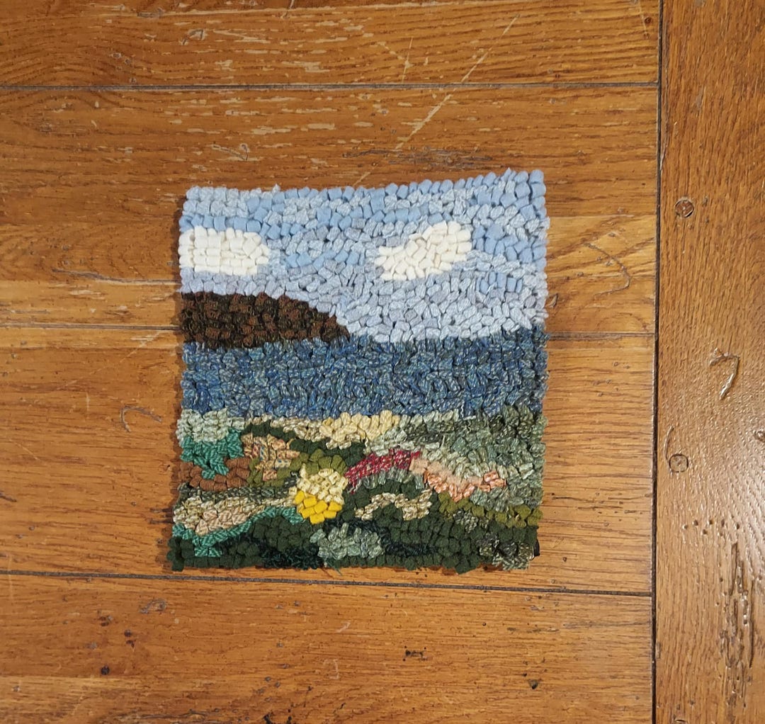 Beginner Abstract Landscape Rug Hooking Kit With #8 Wool Fabric Strips ...