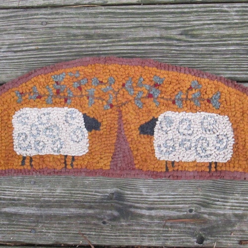 Beginner Sheep With Rosy Posies Primitive Rug Hooking Kit - Etsy