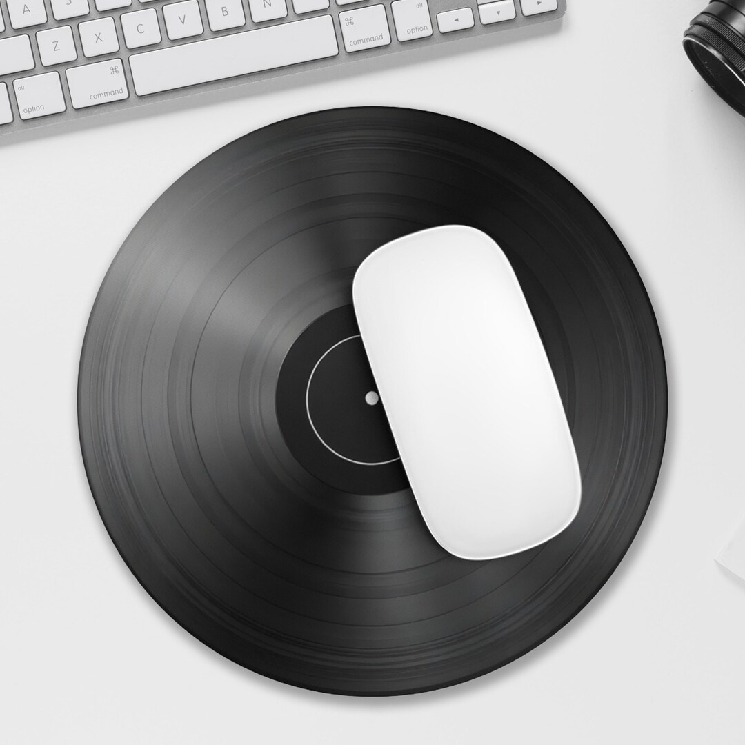 Vinyl Mouse Pad, Round Aesthetic Deskmat Idea for Home Office, Unique ...