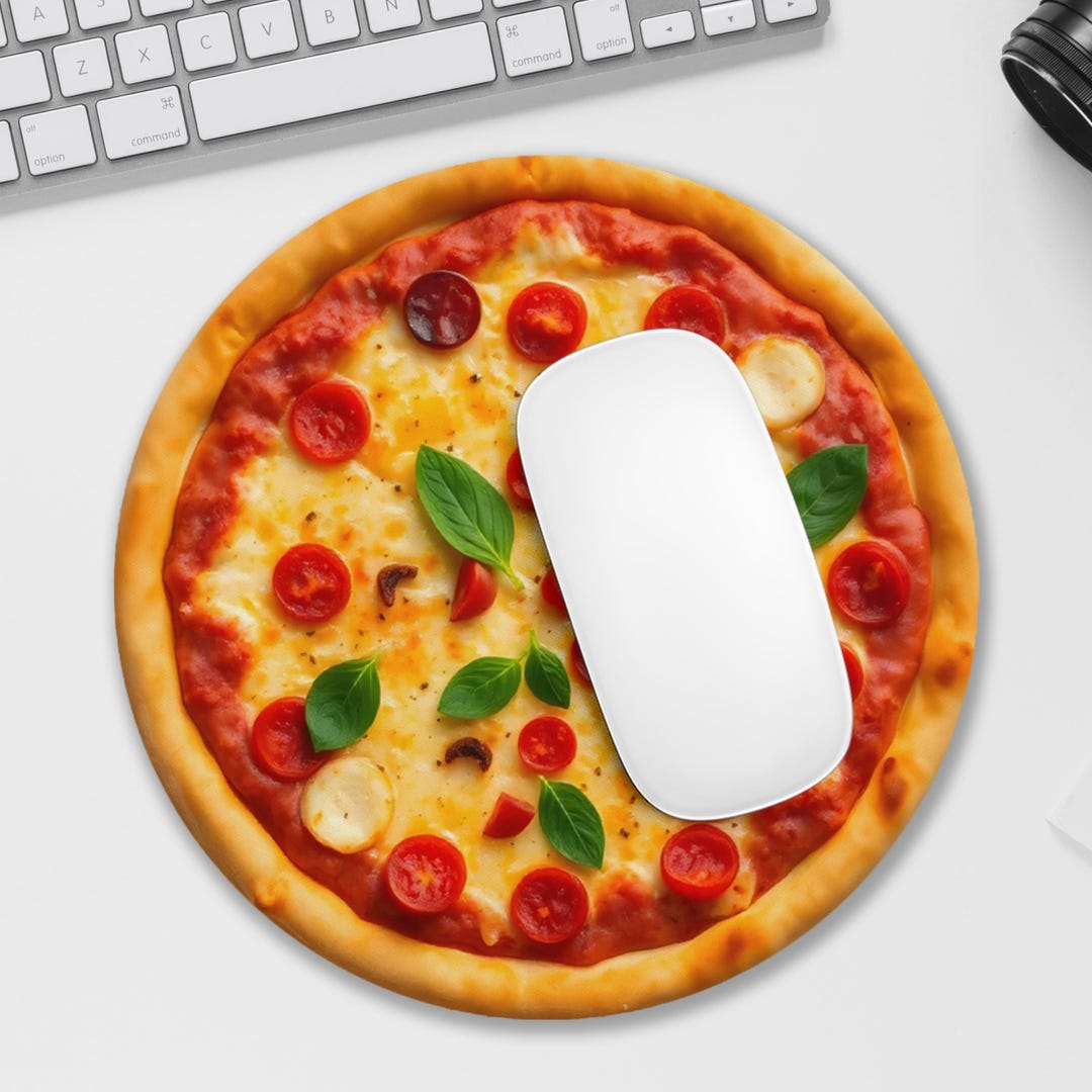 Pizza Mouse Pad, Round Aesthetic Deskmat Idea for Home Office, Unique ...