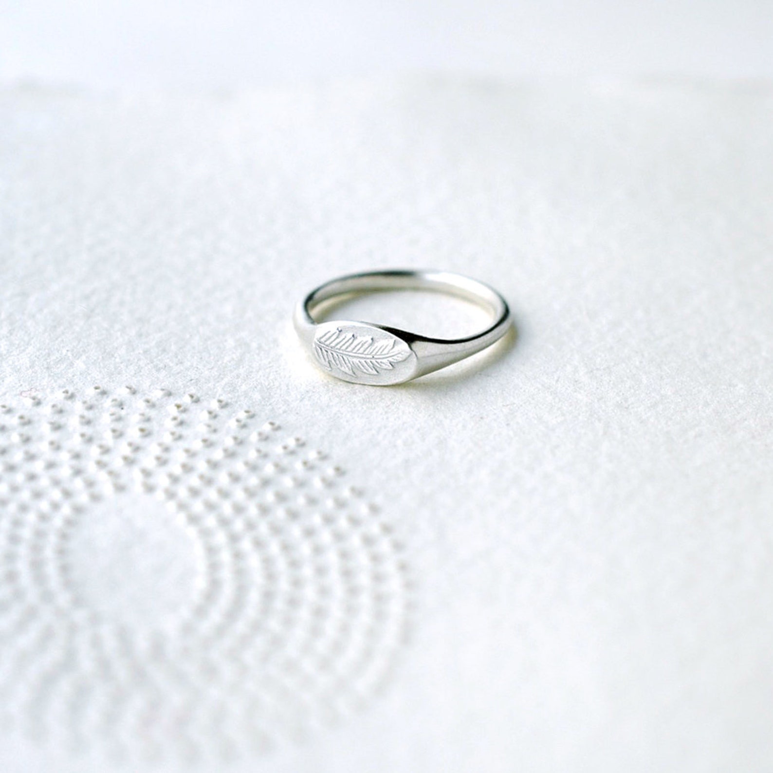 Silver Fern Signet Chevaliere Ring - Etsy