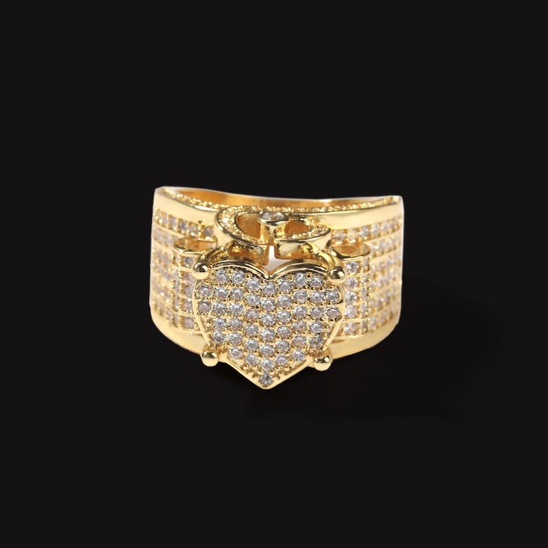 Shiny Heart Iced Out Jewelry 5A Cz Stones Engagement Luxury Diamond ...