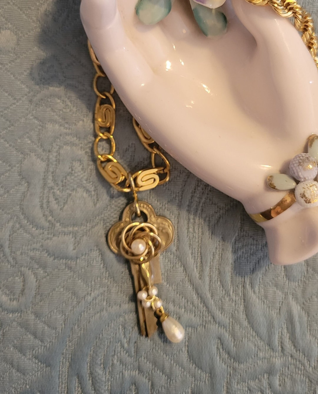 Vintage Embellished Key Assemblage Steampunk Necklace - Etsy