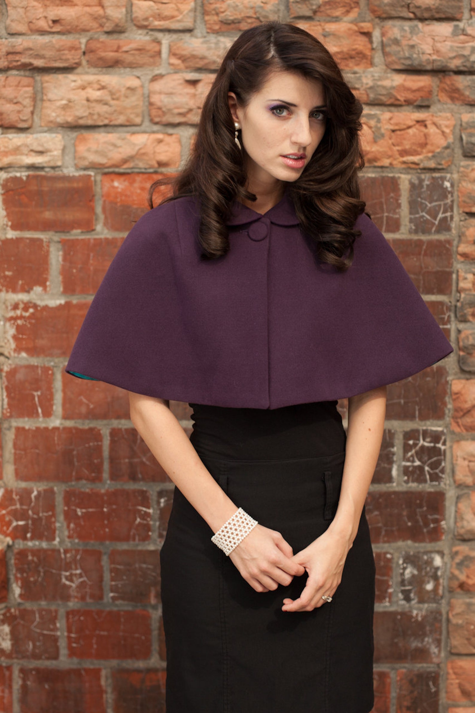 Retro Short Cape Coat • 1950s Peter Pan Collar Capelet • Elbow‑length ...