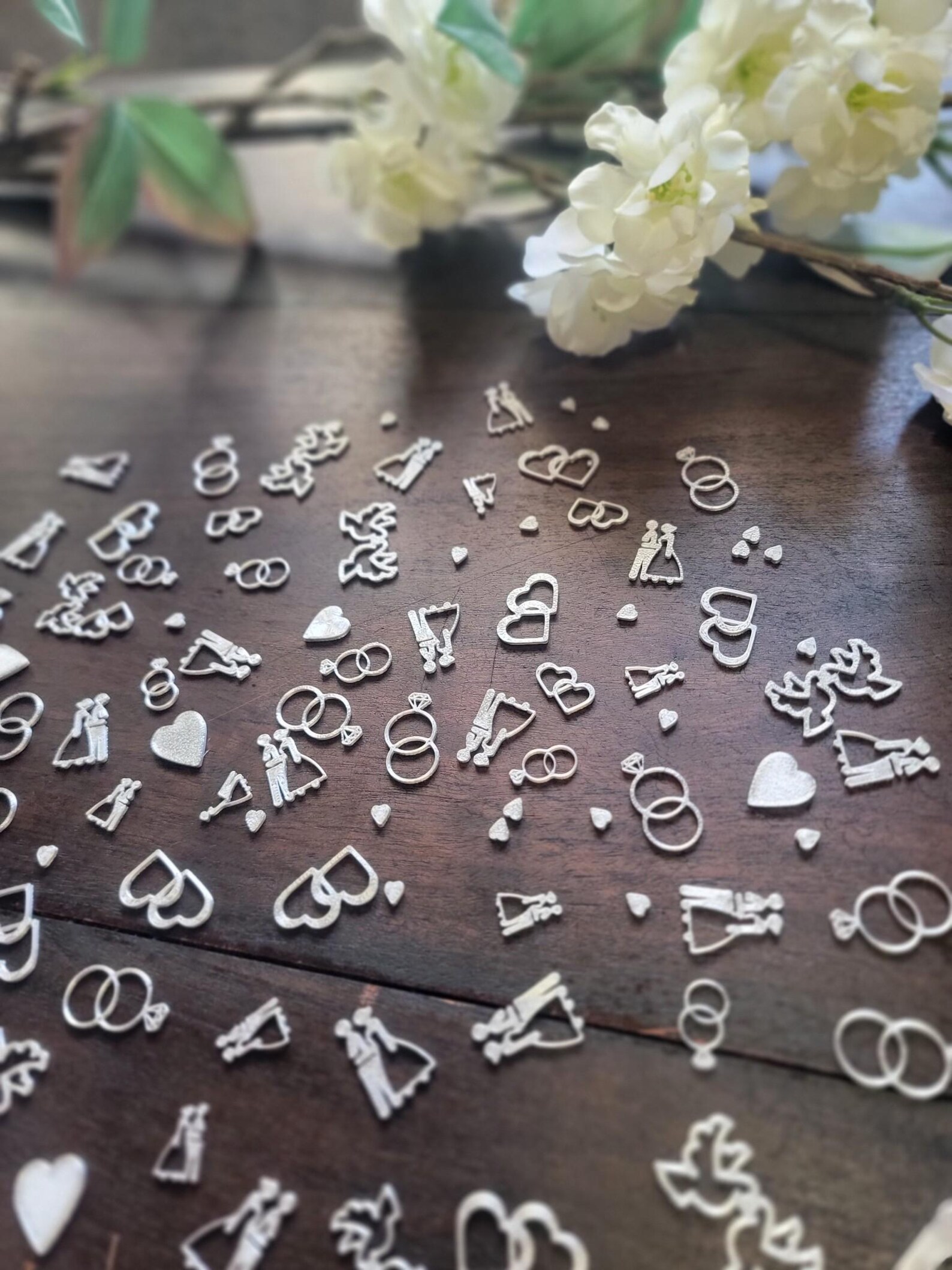 Wedding Table Scatter, Confetti - Etsy